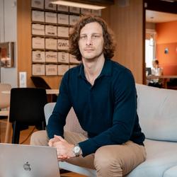 Cameron Briggs - Finish The Year Strong 2025